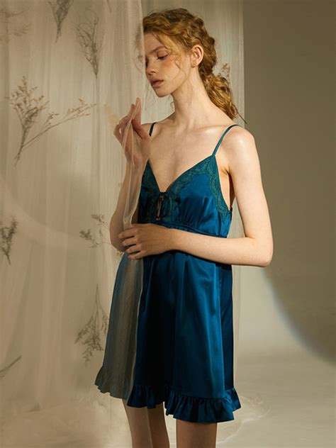 Classic Womens Silk Short Nightgown