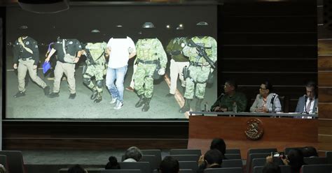 México Deporta A Eeuu A El Huevo Líder Del Cártel Del Noreste