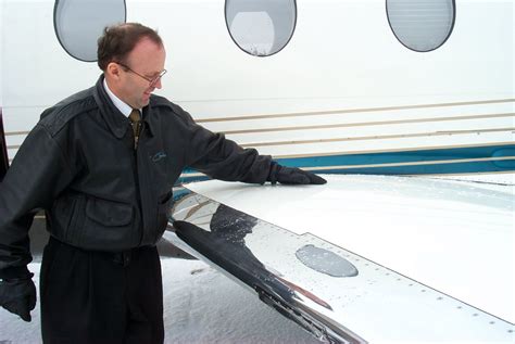 Ground Icing Anti Icing Operations Course Review