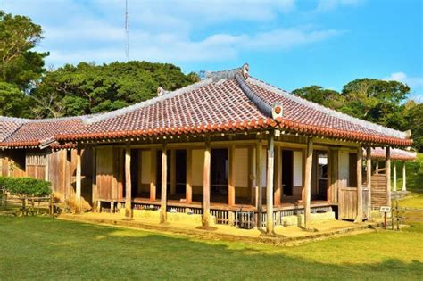識名園へ行こう NAHANAVIナハナビ