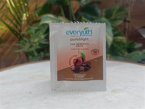 Everyuth Naturals Pure And Light Tan Removal Pack Review Zig Zac Mania