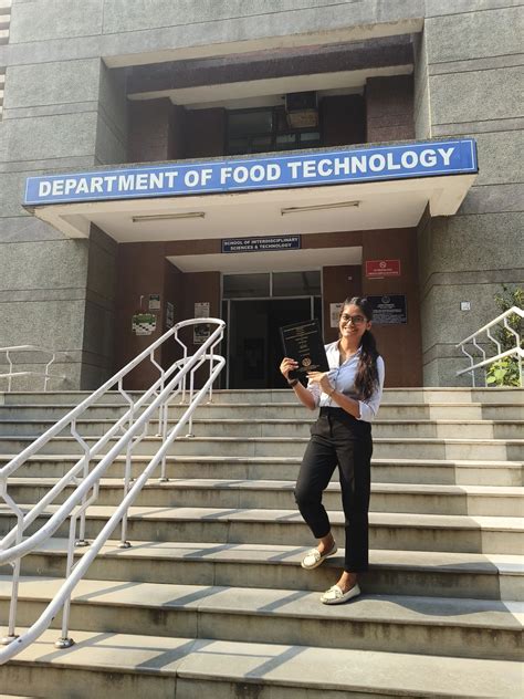 Nancy Jaiswal On Linkedin Flaxmillet Crispies Newproductreserch Healthysnack Highfibet…