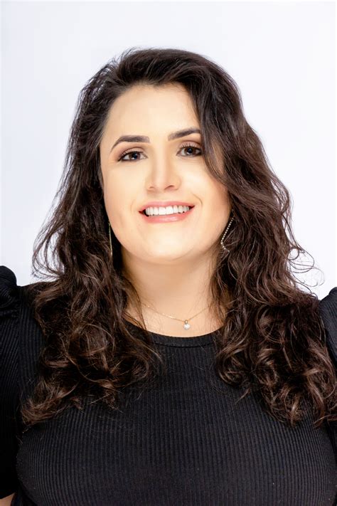 Ensaio Familia Gabriela Silva Estúdio Belas Memórias Três