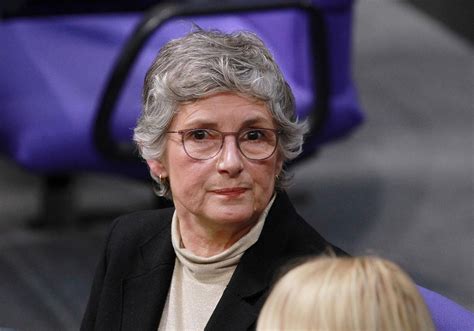 Wirtschaftskrise Haßelmann Wirbt Für Kreditaufnahmen Des Bundes