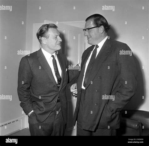 Governor Nelson Rockefeller Meets Reginald Maulding In London 26