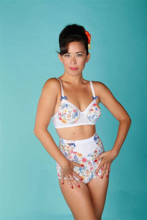 Retro Lingerie Pics