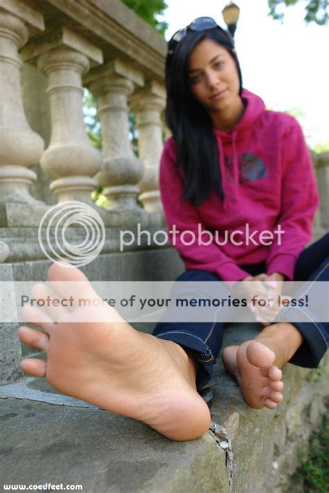 Foot Fetish Forum Jessica On Campus