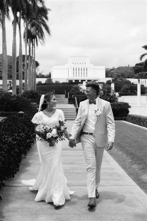 Kenzie And Jagger Laie Hawaii Wedding Annie Neilson Photo