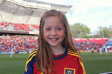 Utahan Lexi Walker Youtube Viral Sensation