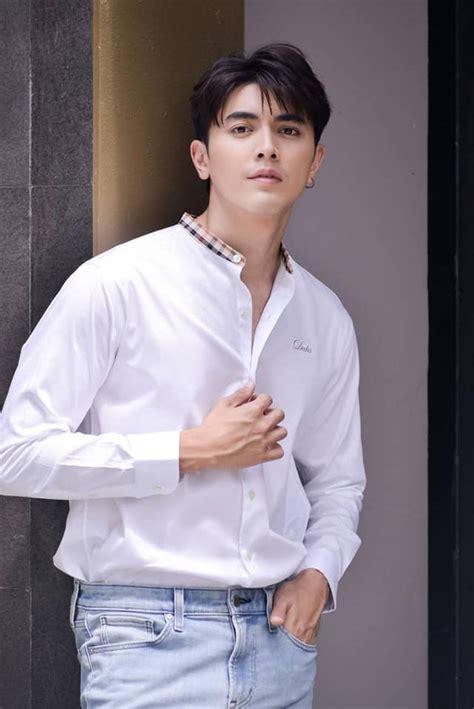 Daks Thailand Perfect Casual Look ในสไตล์ของหนุ่มหล่อ ภณ Facebook