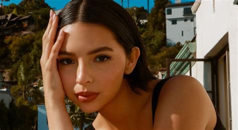 Ángela Aguilar Lanzará Canción Gotitas Saladas Tras Noviazgo Con Nodal