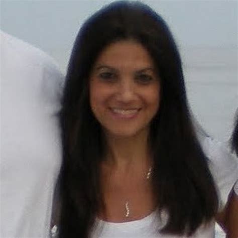 Louise Caiola Youtube