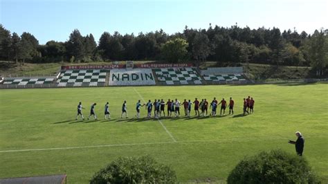 Локо Мездра разгроми Септември Гложене с 10 0