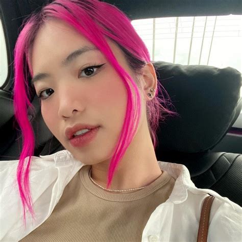 Vợ Ca Sĩ Duy Mạnh Biến Hình” đọ độ Trẻ Trung Với Con Gái