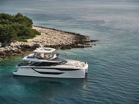 Best Power Catamaran Brands In An Expanding Market