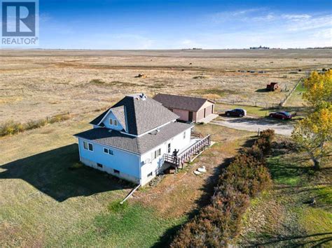 170043 Rge Road 250 Rural Vulcan County Alberta Houses For Sale