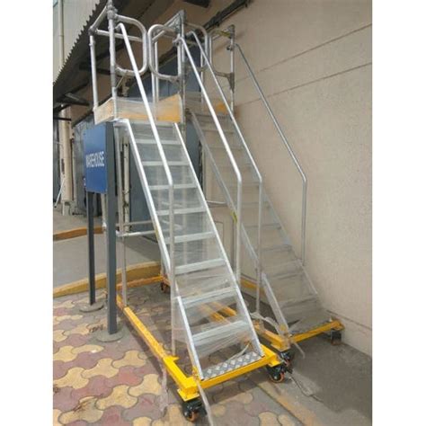 High Quality Aluminum Working Platform Ladder At Best Price In Delhi