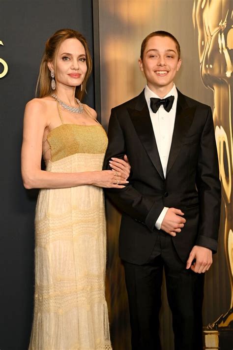 Knox And Vivienne Jolie Pitt Latest Outing Together In La The Twins