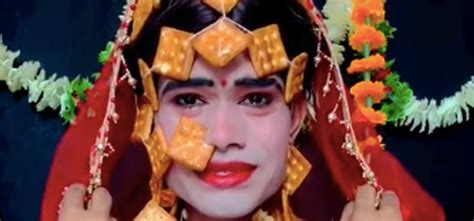 Uorfi Javed Should Try Ravi Sagars Jewellery Made Of Peanuts Jalebi And Biscuits