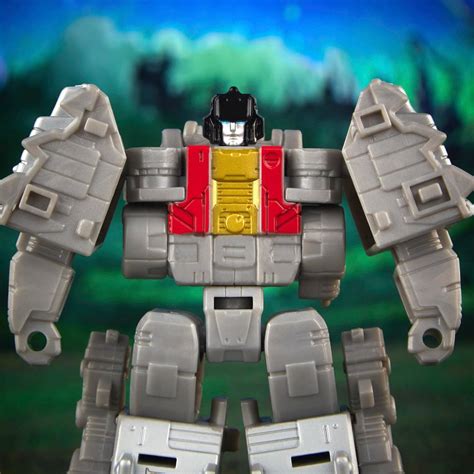 Legacy Evolution Core Class Dinobot Scarr And Dinobot Swoop Revealed