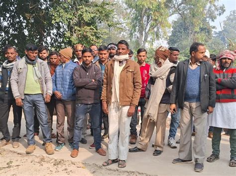 Youth Dies In Road Accident In Badaun बदायूं में सड़क हादसे में युवक