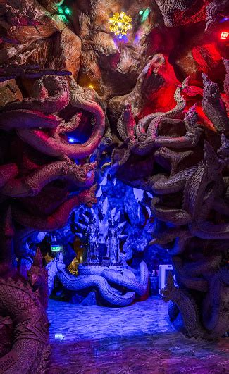 วัดมณีวงศ์ หรือ วัดมณีวงศ์ ในจังหวัดนครนายก ประเทศไทย ภาพสต็อก ดาวน์โหลดรูปภาพตอนนี้ Istock