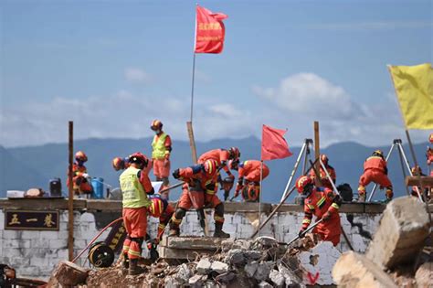国务院抗震救灾指挥部办公室、应急管理部、云南省政府联合举行“应急使命·2023”高山峡谷地区地震救援演习 中华人民共和国应急管理部
