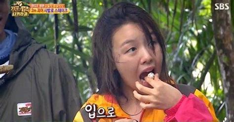 Female K Pop Idols Who Bravely Took Off Their Makeup And Revealed Their Bare Faces Koreaboo