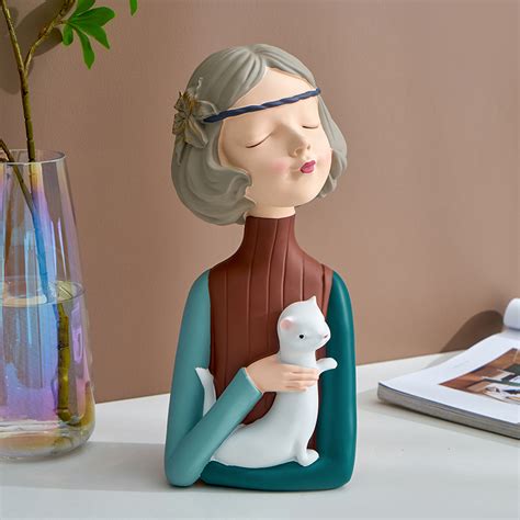 北欧创意轻奢风带戴珍珠耳环的少女摆件客厅卧室女孩吹泡泡装饰品 虎窝淘