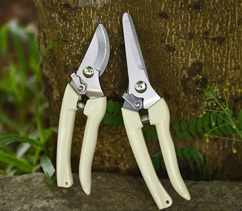 2 Pack Pruning Shears Bypass And Anvilnomic Garden Secateurs Set Gardening Scissors With