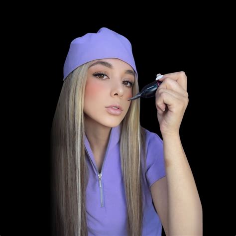 Nos Encanta Leerlas Y Nos Motivan Mucho 😍 ☑️ Somos Reconocidas A Nivel