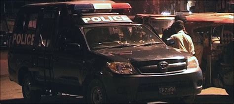 Two Suspected Robbers Killed In Shootouts In Karachi