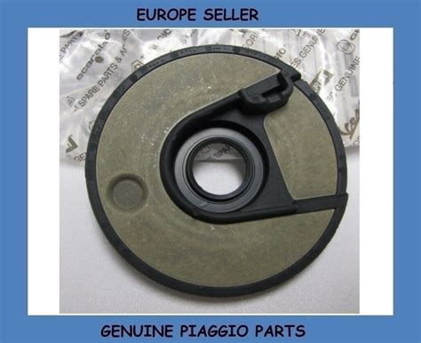 VESPA GTS 125 GTS 250 GTS 300 Crankshaft Timing System Cover Seal