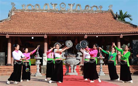 Tìm Hiểu Về Văn Hóa Lối Sống Của Người Mường Nhà Hàng Cơm Lam Mường Động Kim Bôi Hòa Bình