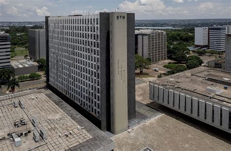 Stm Expulsa Tenente Coronel Do Exército Que Estuprou Criança Record