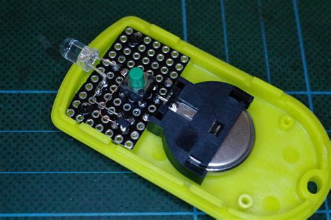 morecat lab Tiny10で実用品を作る その3 デジカメ用赤外線リモコンIR REMOTE for tiny10