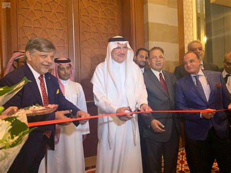عام سفير المملكة في مصر يفتتح ملتقى خدمات الحج والعمرة بالقاهرة