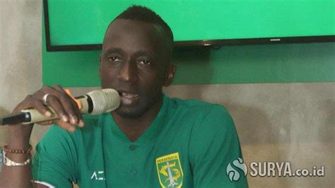 Makan Konate Tetap Respek Pada Aremania Meski Sudah Bergabung Persebaya