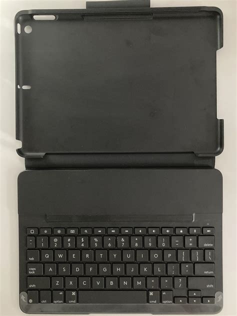 Logitech Slim Folio Mobile Phones And Gadgets Other Gadgets On Carousell