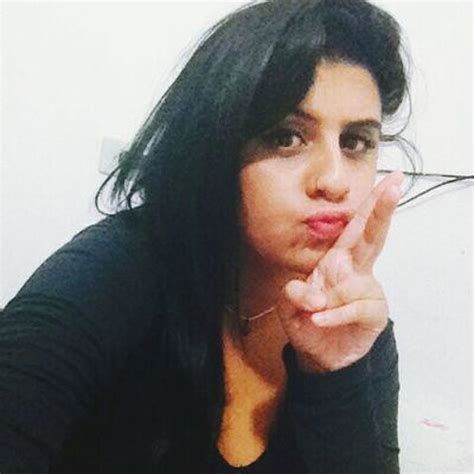 Stream Camila Caes Music Listen To Songs Albums Playlists For Free On Soundcloud