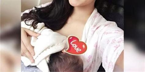 辣妈官恩娜秀喂母乳自拍 挡关键部位 图 手机新浪网