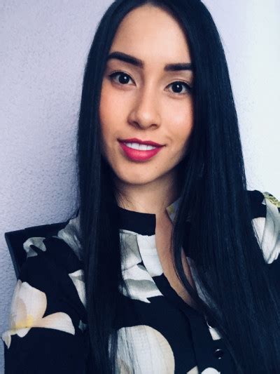Maria From Bogota Colombia Seeking For Man Rose Brides