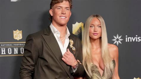 Jaxson Darts Girlfriend Marissa Ayers Goes Viral In Runway Debut At