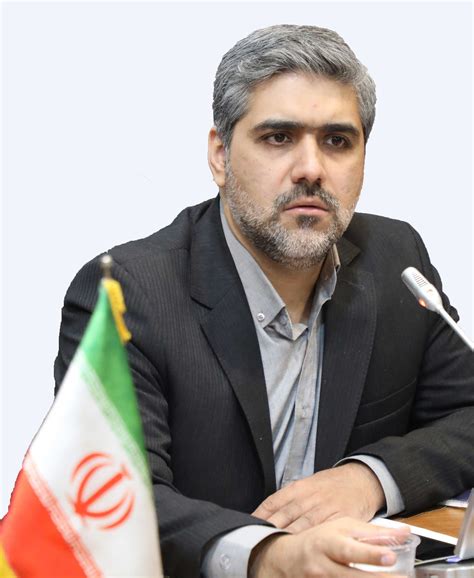 صفحه اصلی دکتر حسین گلرخی