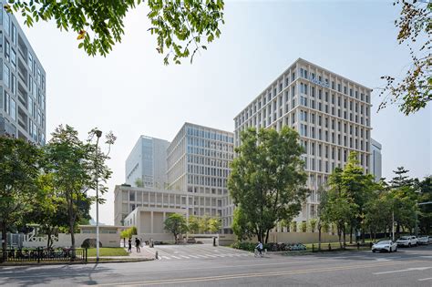 Wondfo Shenzhou Road Campus by Atelier L 谷德设计网