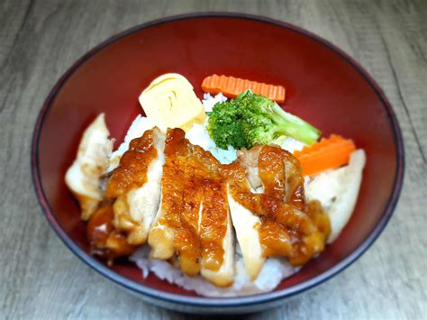 ข้าวหน้าไก่เทอริยากิญี่ปุ่น