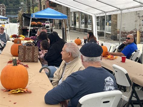 Fall Fest 08 News Sports Jobs The Intelligencer