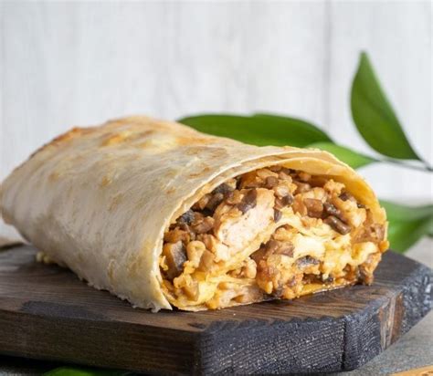Лаваш с фаршем и грибами