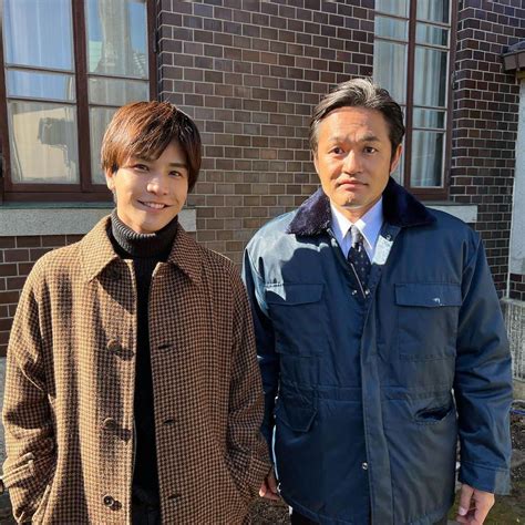 阿部亮平さんのインスタグラム写真 阿部亮平instagram「浅見光彦さんと桃木敬 一 郎（刑事） 本日‼️夜8時‼️ 白髪に見えるの