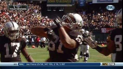 Oakland Raiders Rookie Tight End Mychal Rivera Catches 18 Yard Td
